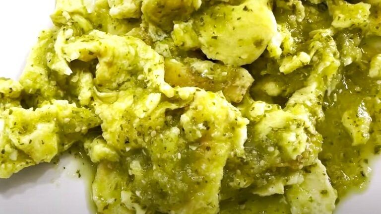 Receta de huevo en Salsa Verde - Recetas de mi país 🥇año【2025